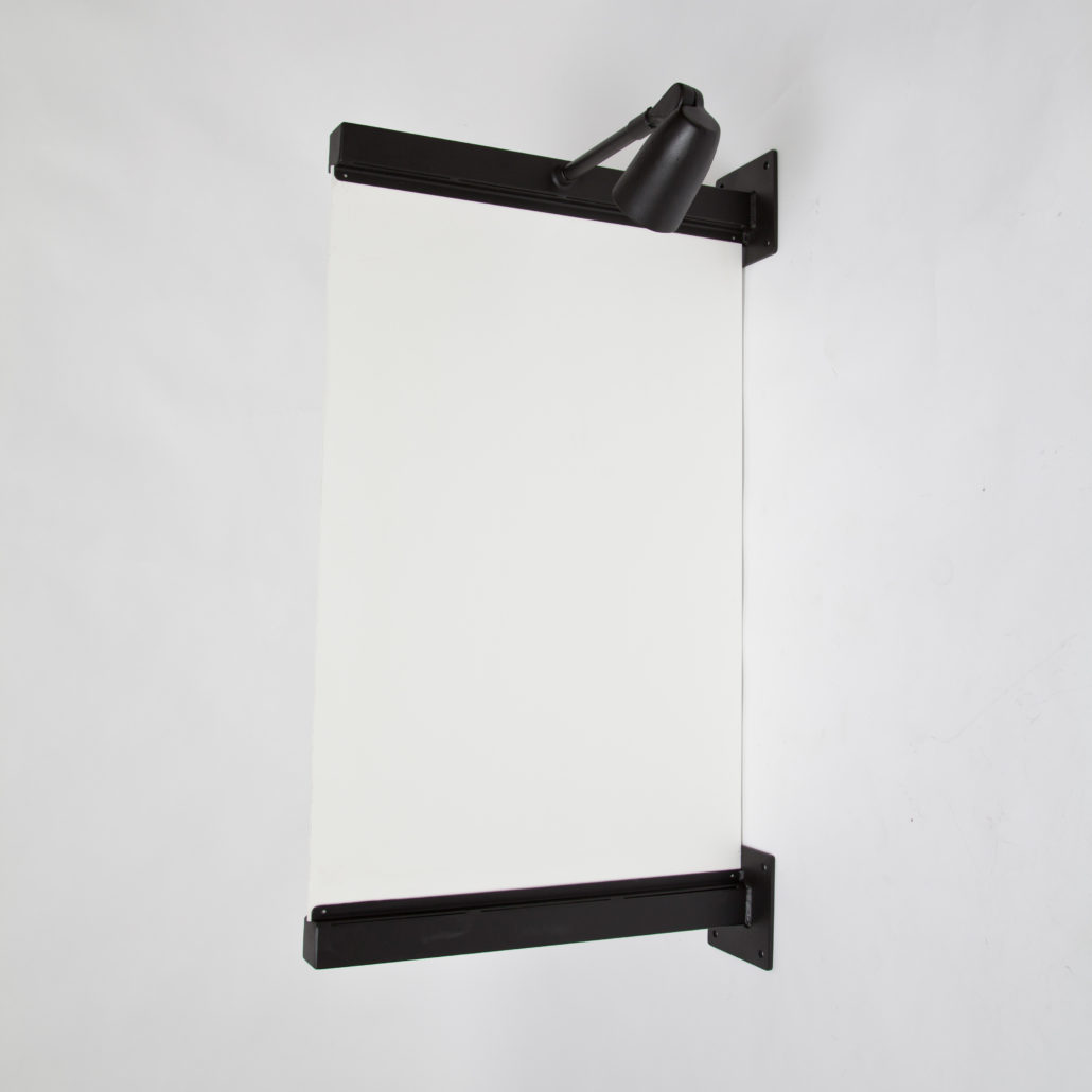 How to Find the Right Lighted Sign Bracket for Your Business - Sign ...